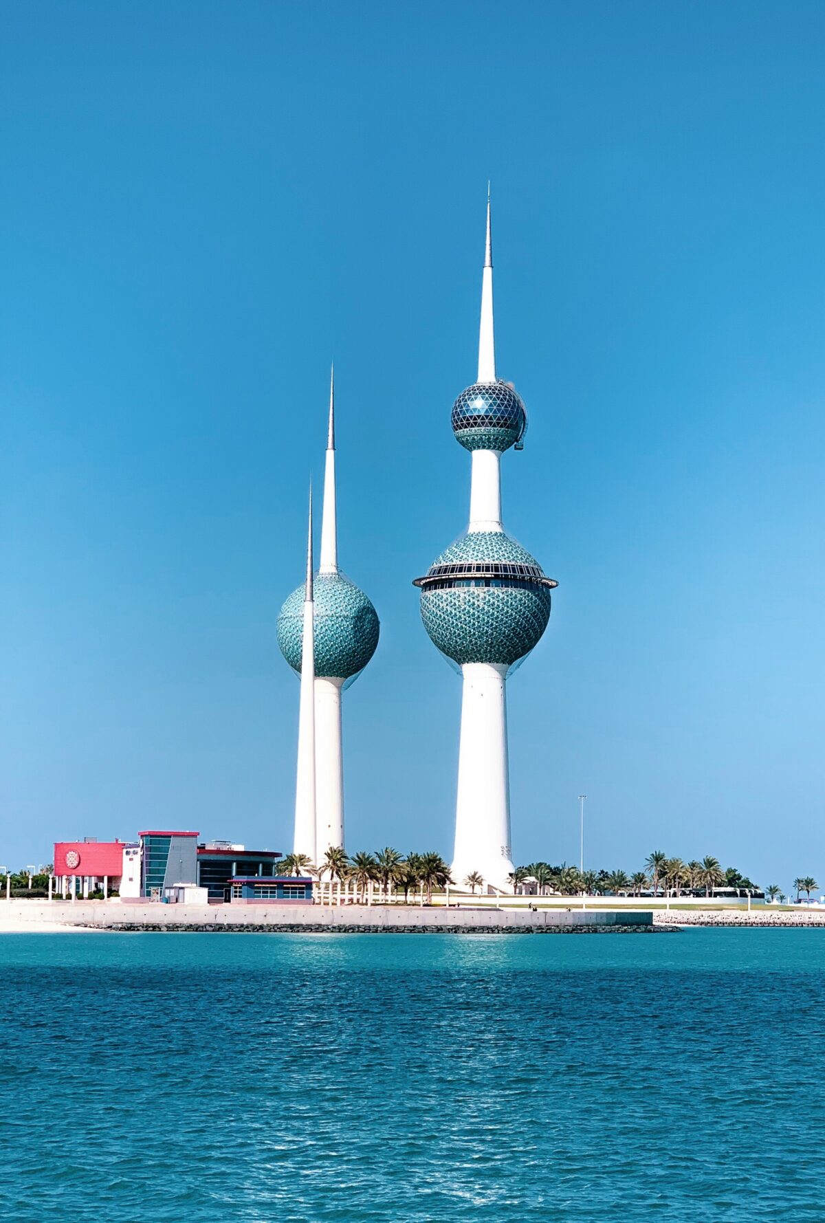 Kuwait - Conservative Systems, Complex Risks | FACT